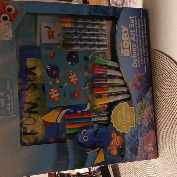 Disney | Toys | Nwt Finding Dory Deluxe Art Set | Poshmark